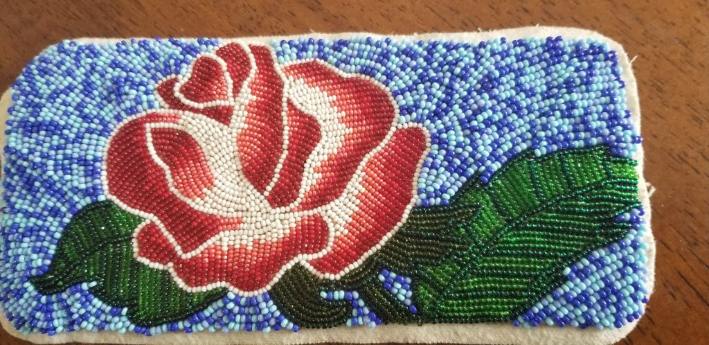 Two-needle beading workshop – Frenchtown Historic Site